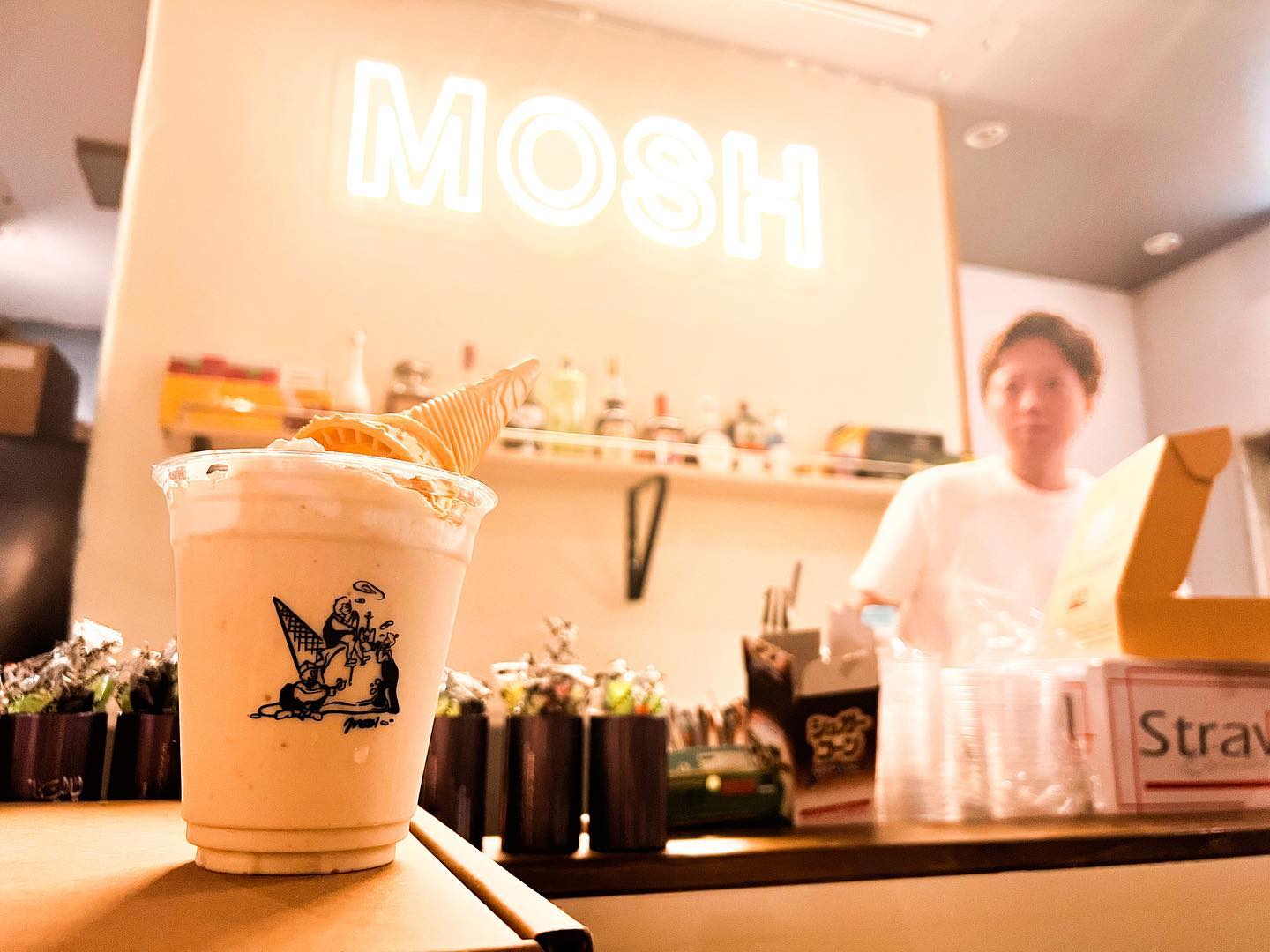 スイーツとシーシャの融合「shisha＆sweets MOSH」